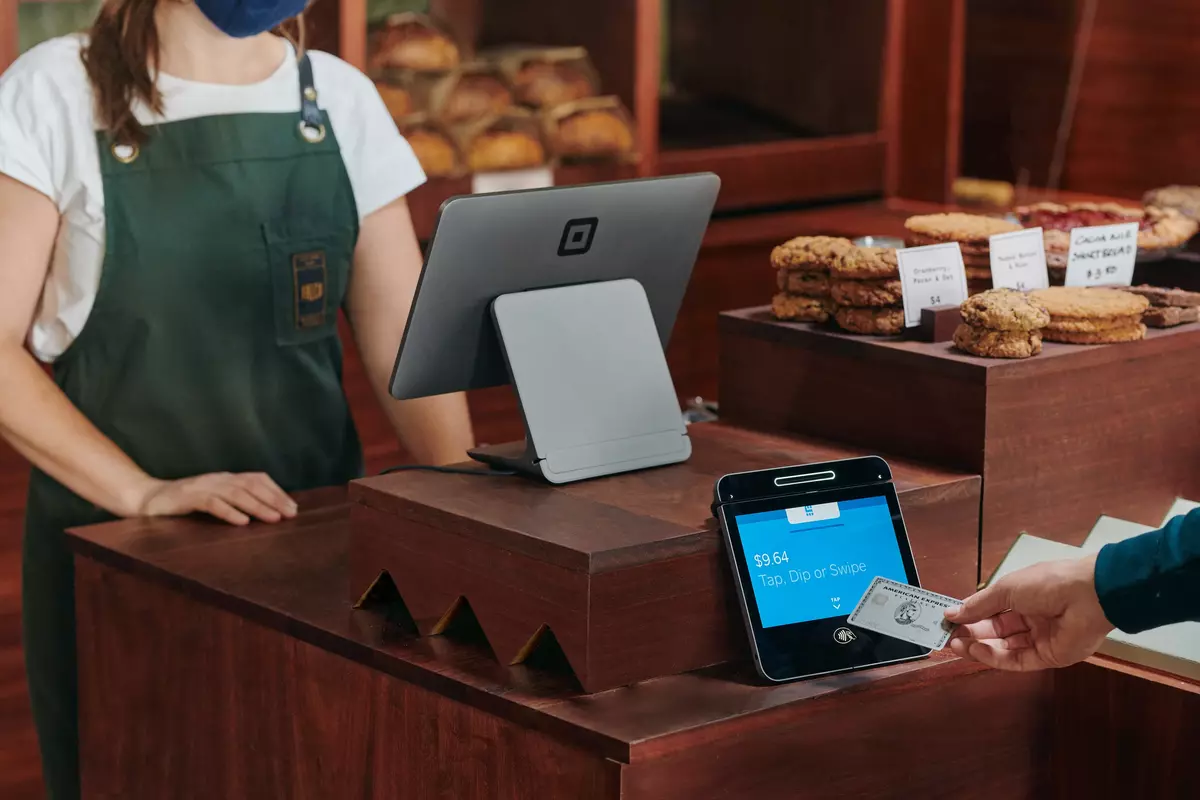 6 Ways To Consistently Deliver Great Customer Service | Square
