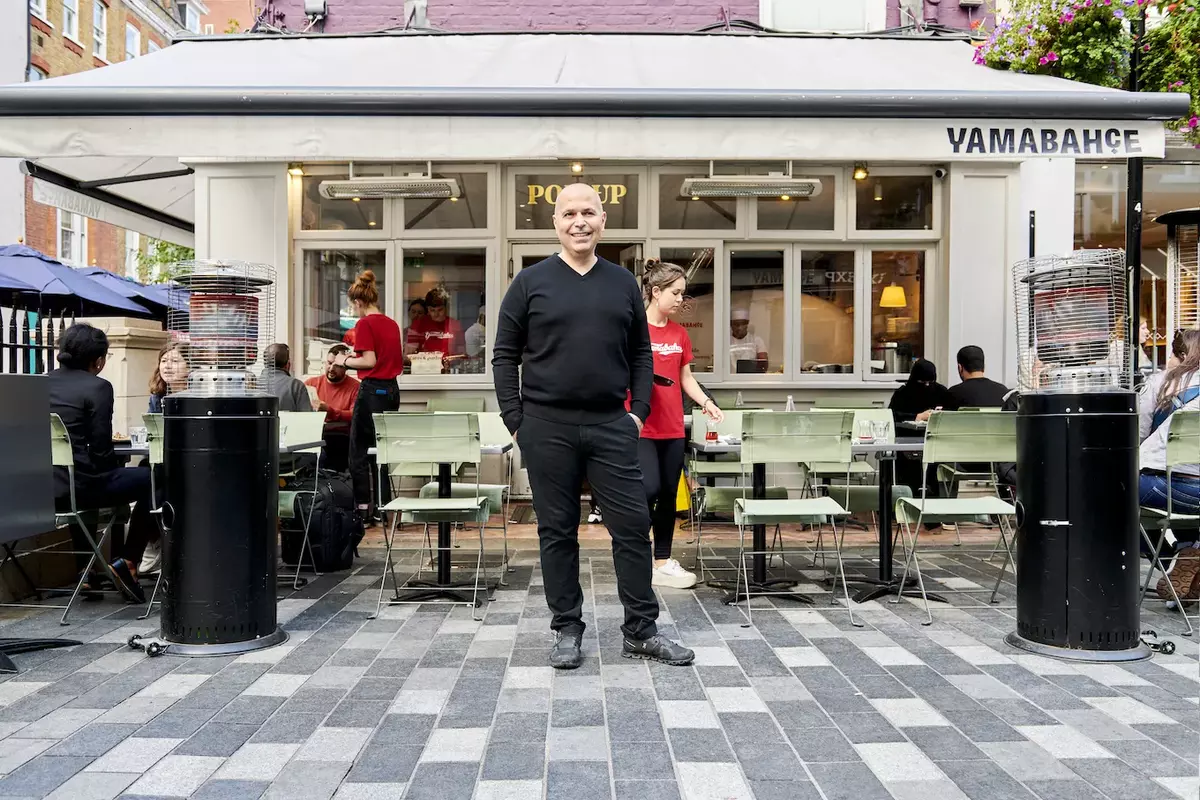 Yamabahçe, St Christophers Place | Square