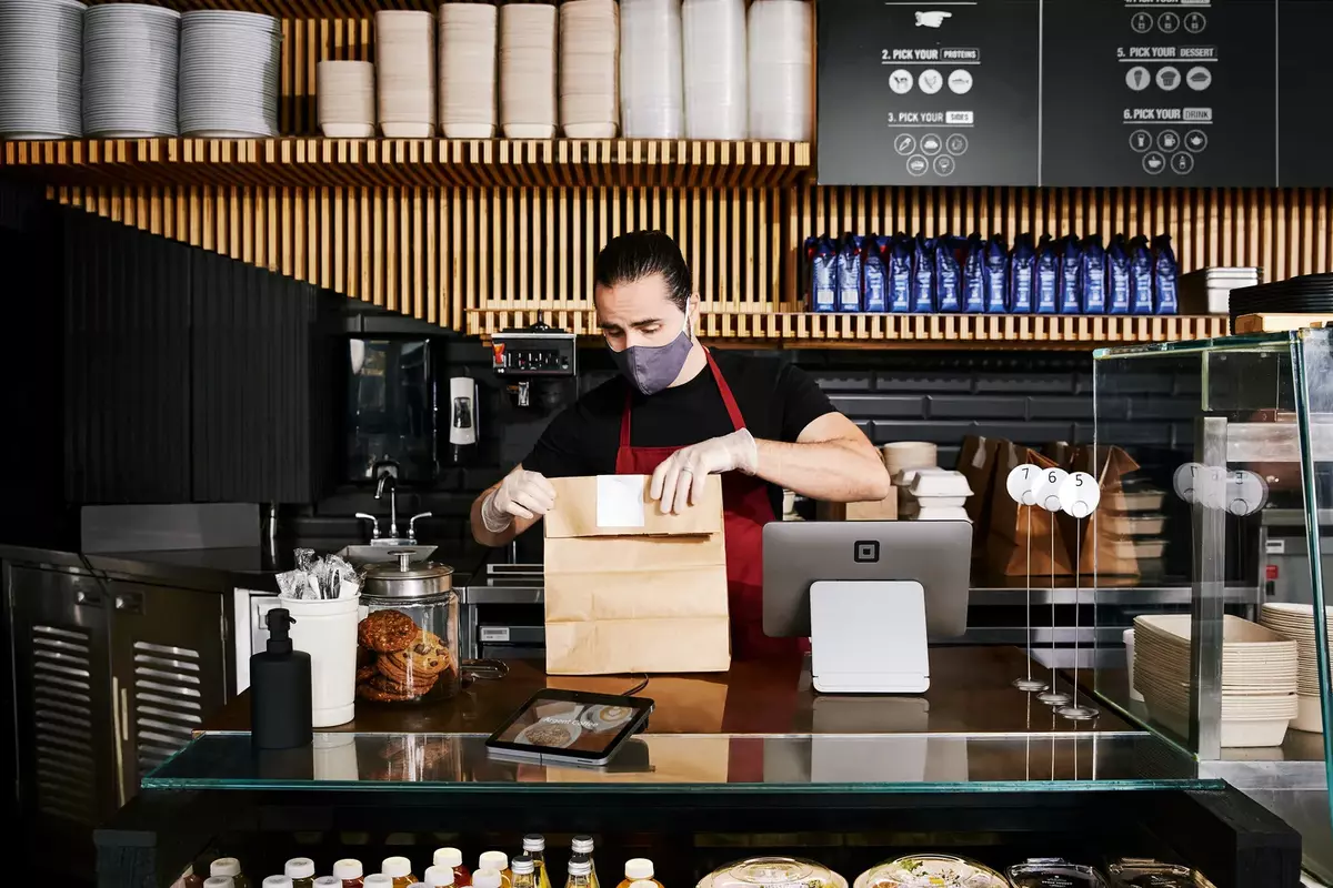 How to Create A Memorable Restaurant Experience in 2021 | Square