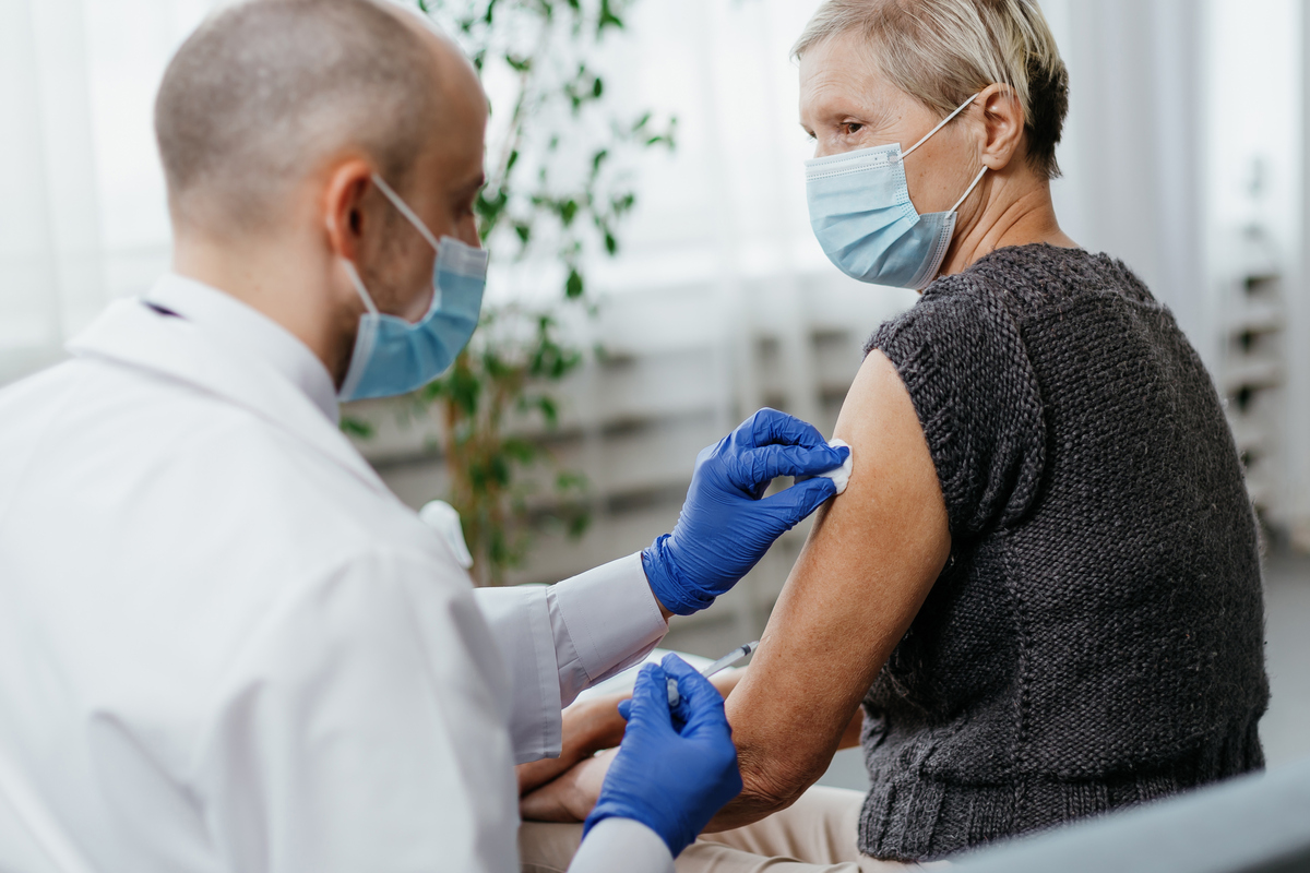 It’s a Great Time for Your Flu Shot: Answers to